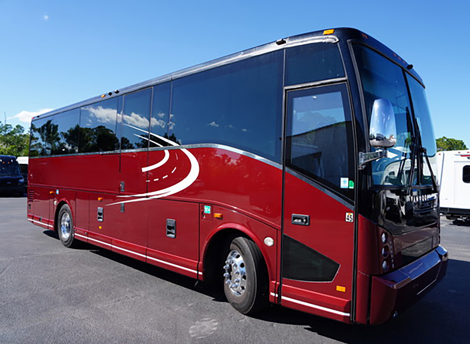 2017 Van Hool CX35 – Advantage Remarketing Solutions