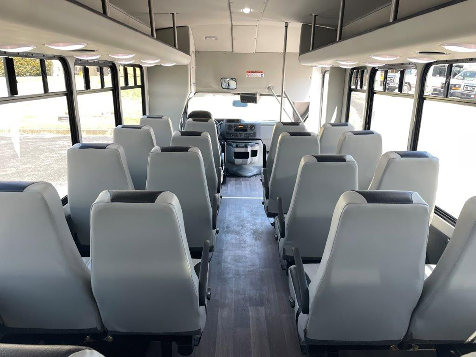 2025 Ford E450 – Advantage Remarketing Solutions