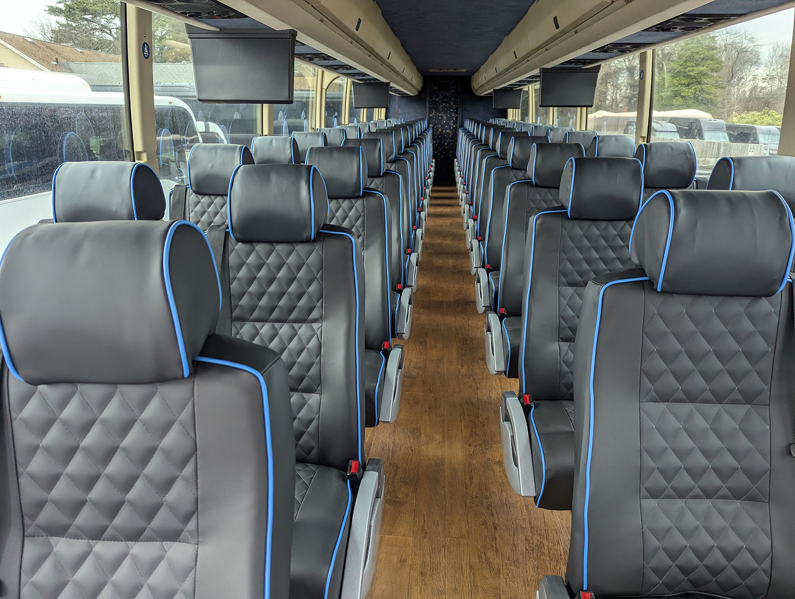 2015 Prevost H3-45 – Advantage Remarketing Solutions