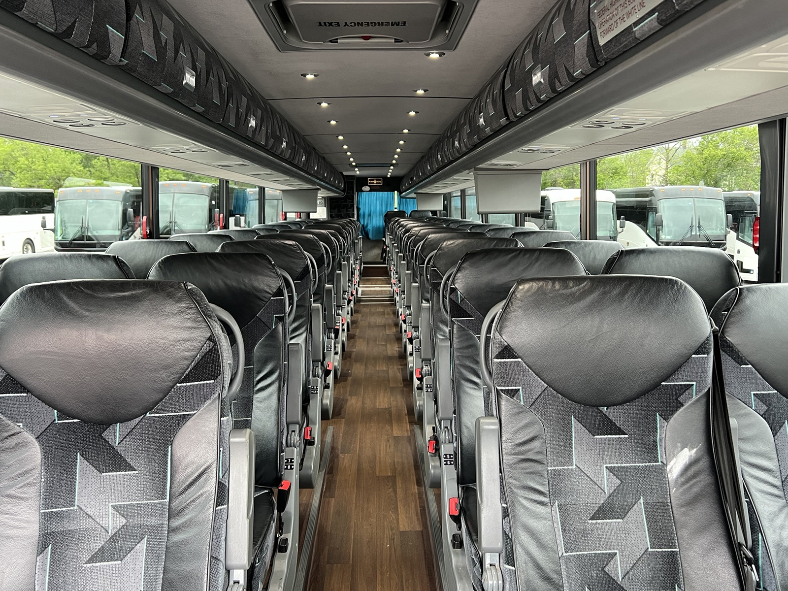 2017 Van Hool CX45 – Advantage Remarketing Solutions