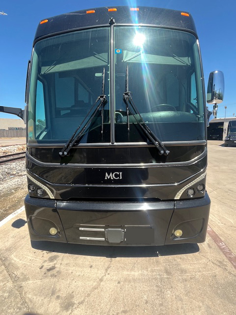 2018 MCI J4500 – Advantage Remarketing Solutions