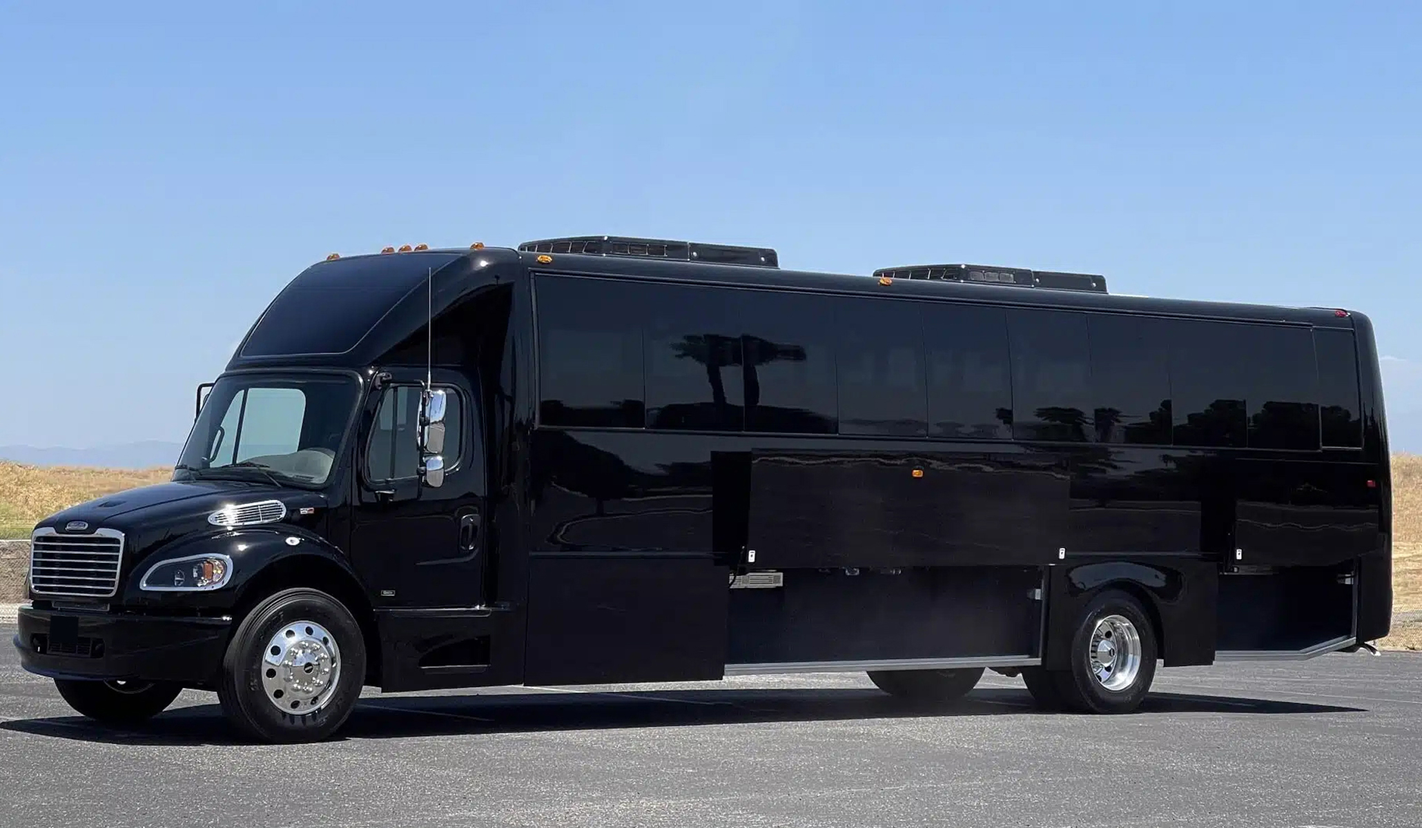 2026 Freightliner S2 Grech EG40 – Advantage Remarketing Solutions