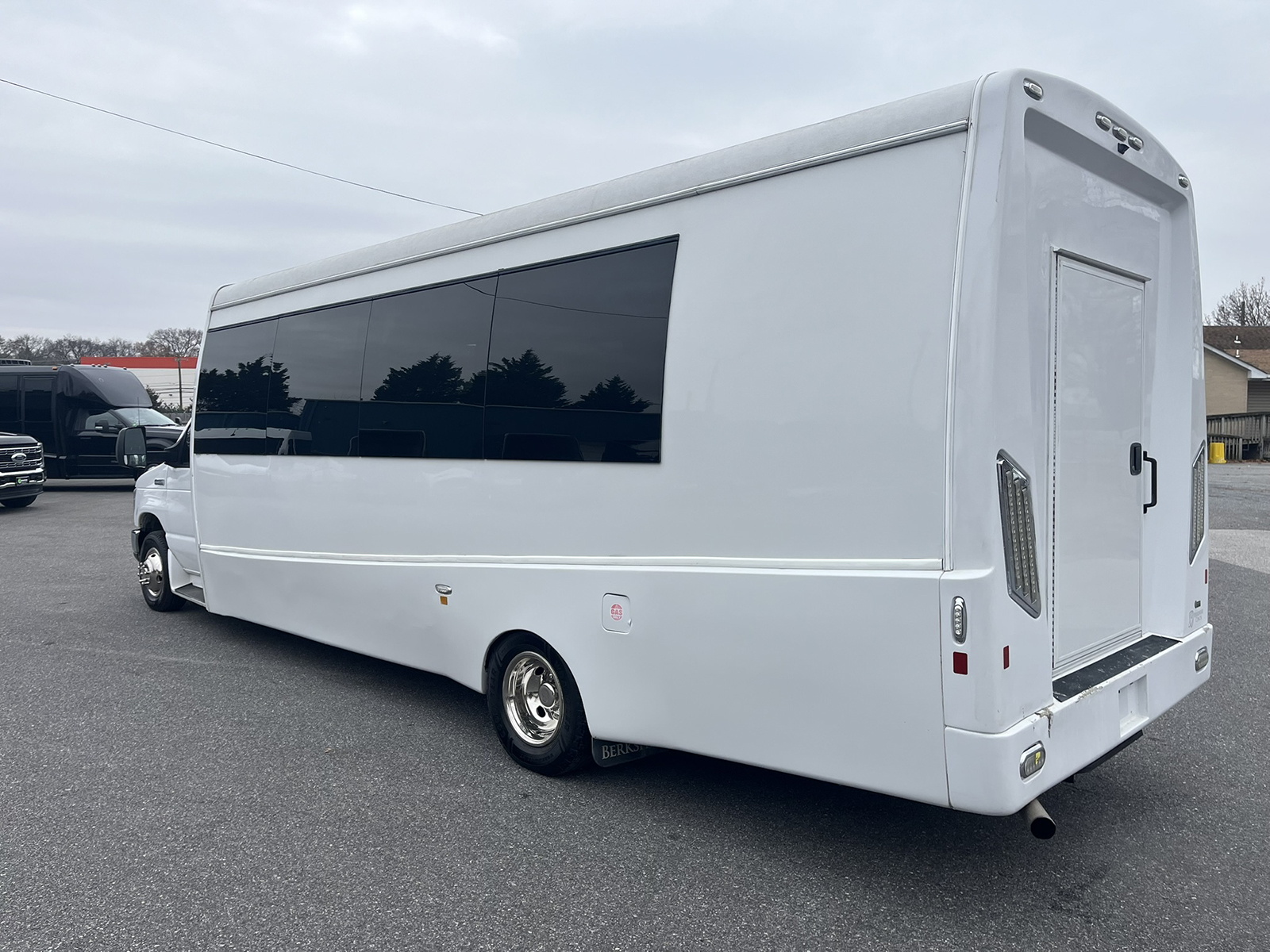2019 Ford E450 – Advantage Remarketing Solutions