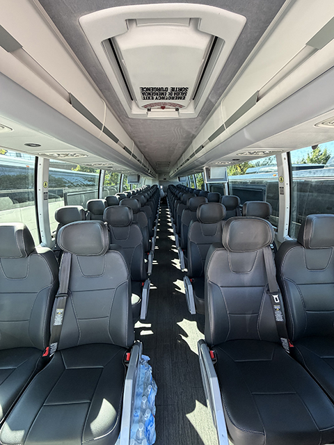 2025 Volvo 9700 – Advantage Remarketing Solutions