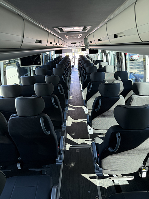 2025 Volvo 9700 ADA – Advantage Remarketing Solutions