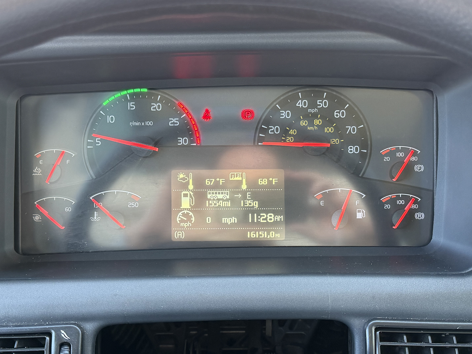 2025 Volvo 9700 – Advantage Remarketing Solutions
